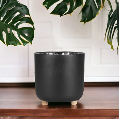 Moda Ceramic Black Plant Pot on Feet. H14cm