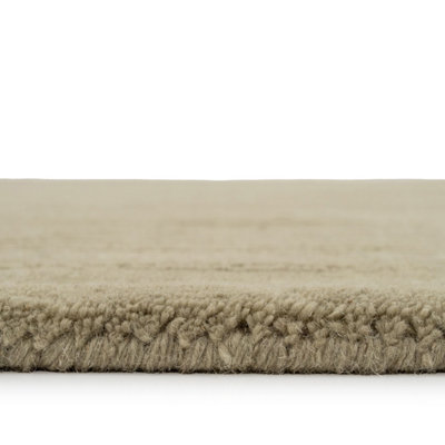 Modern Bordered Green Soft Textured Living Area Rug 120cm x 170cm