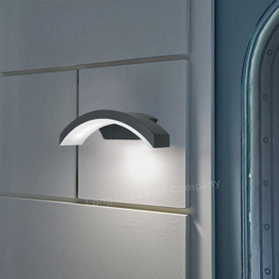 Modern Curved 7W LED Outdoor Wall Light Cool White ZLC339CW