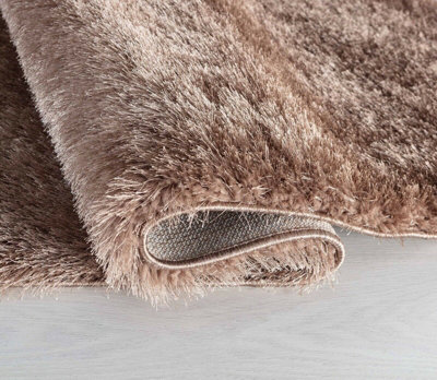 Modern Soft Plain Shimmer Shaggy Area Rugs Bronze 160x230 cm | DIY at B&Q
