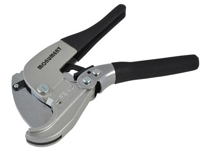 Monument Ratchet Action Plastic Pipe Hose Cutter 42mm MON2645 2645T