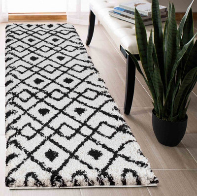 Moroccan Berber Shaggy Rugs Living Room Ikat Stone 60x220 cm | DIY at B&Q