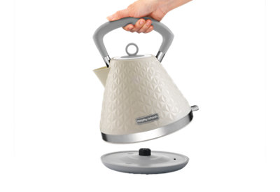 Morphy Richards Vector Pyramid Kettle Cream