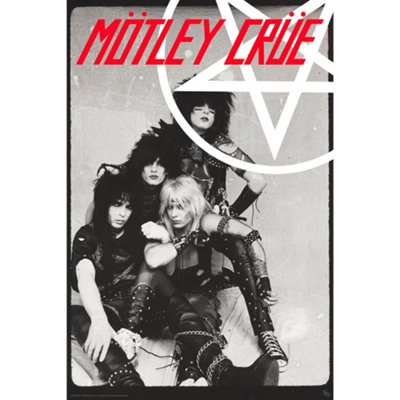 Shop Motley Crue Pentangle 61 x 91.5cm Maxi Poster