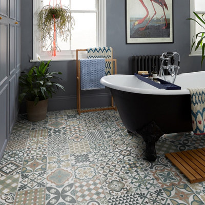 Multicolour Designer Effect Anti-Slip Vinyl Flooring for Home, Shop ...