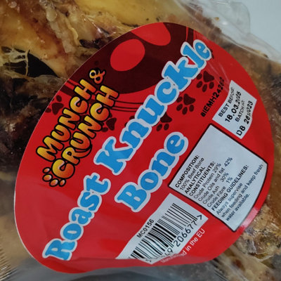 Munch & Crunch Whole Roast Knuckle Bone Dog Treat 100% Beef Bone Large Bone