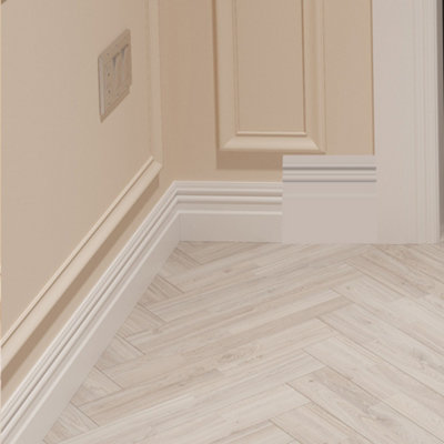 National Skirting Colonial MDF Skirting Board Cover - 160mm x 25mm ...
