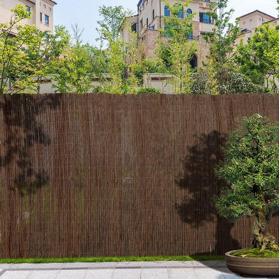 Natural Willow Outdoor Garden Fencing Screen Roll 1.8m x 4m