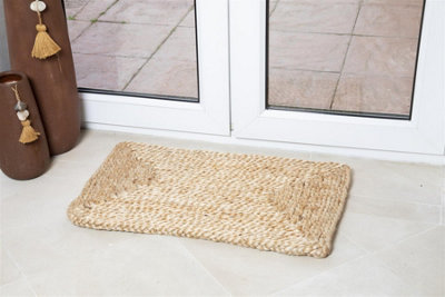 Naturelle Stockport 45x75cm Rectangle Natural Woven Jute Mat | DIY at B&Q
