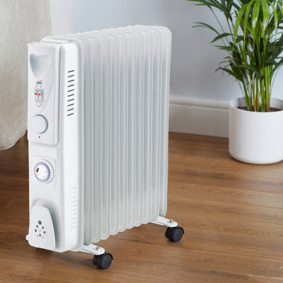 Neo 2500W 11 Fin Electric Oil Filled Radiator With Timer - White at B&Q