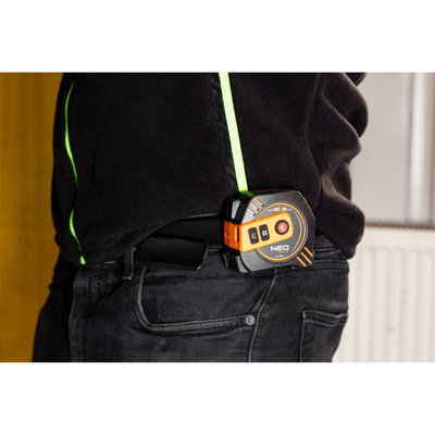 Neo Tools Laser Distance Measurer With Retractable Measuring Tape