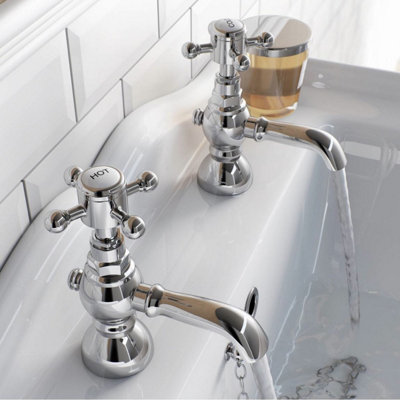 NES HOME CHURCHILL EDWARDIAN TRADITIONAL HOT & COLD TWIN BASIN TAPS CHROME