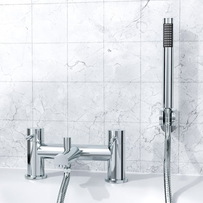 Nes Home Modern Bath Filler Shower Mixer Tap Bathroom Taps with Hand Held