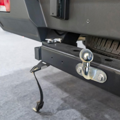 Wall mounted tow ball store