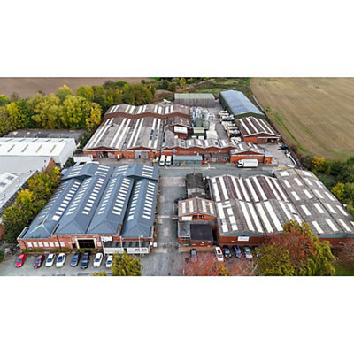 New York Black Metal Rectangular Stair and Landing Spindle - 24 Pack ...