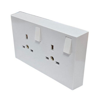 Newlec 1 Gang to 2 Gang Converter Socket Single to Double 13A Switched ...