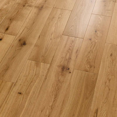 Newminster 18mm Solid Wood Flooring 150mm Natural Oak Matt Lacquer - 1.08m²