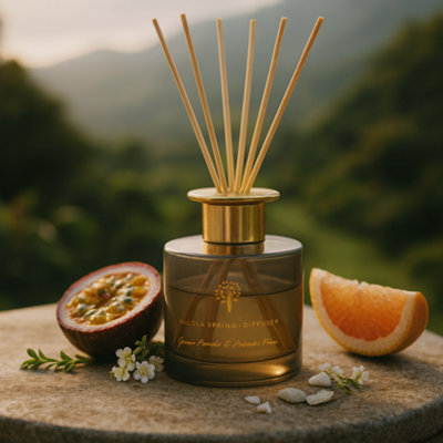 Nicola Spring Reed Diffuser - 200ml - Green Pomelo & Passion Fruit