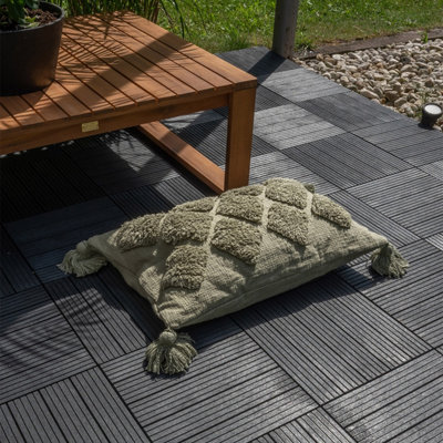 Nicoman Composite Interlocking Cosmo Decking Tiles Dark Grey 30cm x ...