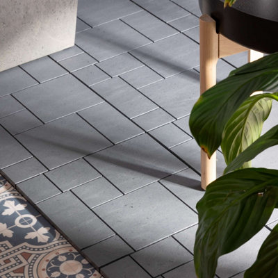 Nicoman Composite Interlocking Mosaic Decking Tiles Light Grey 30cm x ...