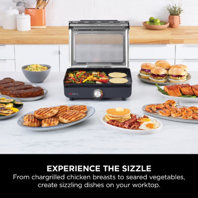 Ninja Sizzle Low Smoke Indoor Grill & Flat Plate GR101UK