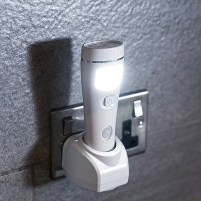 NiteSafe Motion Sensor II LED Nightlight, Torch & Emergency Power ...