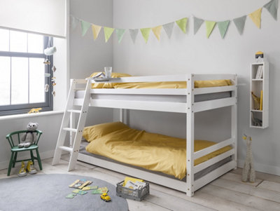 Noa & Nani Low Kids Solid Wood Cabin Bed with Bunk Underbed and Play Area in Classic White Hilda