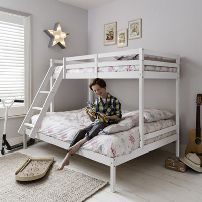 Noa & Nani Triple Bunk Bed in Classic White with Single and Double ...