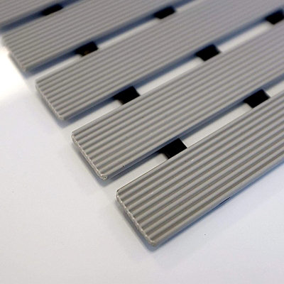 Non Slip Slatted Shower Mat in Grey