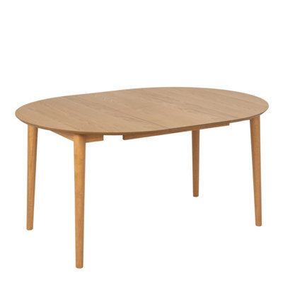 Novi Sad Round Extending Dining Table Natural Oak Veneer