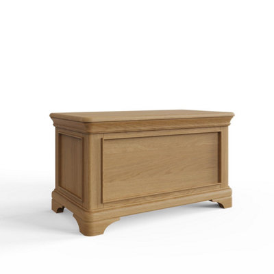 Oak Bedroom Storage Chest Box Natural Lacquered Finish