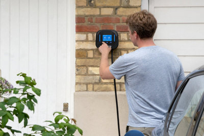 OHME HOME PRO: 7.4KW, 8M TETHERED, SINGLE PHASE, SOLAR COMPATIBLE ...