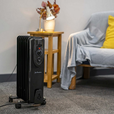 Oil Filled Radiator 1500W - Black | DIY at B&Q