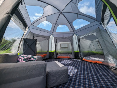 OLPRO Hive 6 Berth Poled Tent with Skylights
