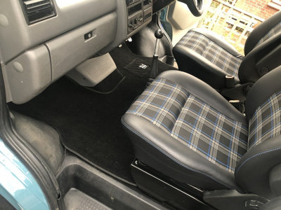 OLPRO Volkswagen T4 1990 2003 Front No Walkthrough (OLPRO LOGO ON KICK PAD)