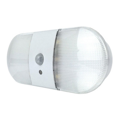 Omni Battery Powered 6 LED Motion Activated Wireless Light