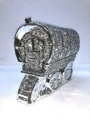 Original Gypsy Caravan/Wagon Ornament | DIY at B&Q