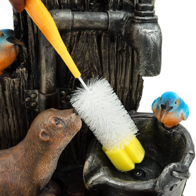 Outdoor Water Feature Garden Fountain LED Plug-In Pump Otter Oasis