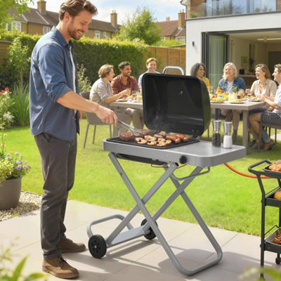 Outsunny Foldable Gas BBQ Barbecue Grill with Side Table, 2.5 kW, Black