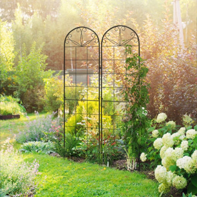 Outsunny Set of 2 Metal Trellis for Climbing Plants, Grid Design, 50 x ...