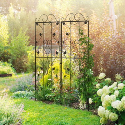 Outsunny Set of 2 Metal Trellis for Climbing Plants, Leaf Design, 50 x ...