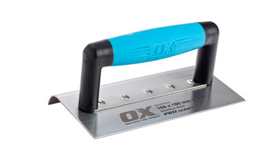 OX Pro Medium Edging Trowel 19mm Radius- 100 x 180mm / 4in x 7in