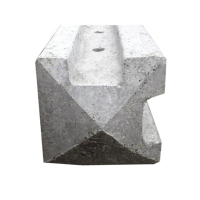 Pack of 15 (Total 15 Units) - Concrete Slotted Fence Corner Slotted ...