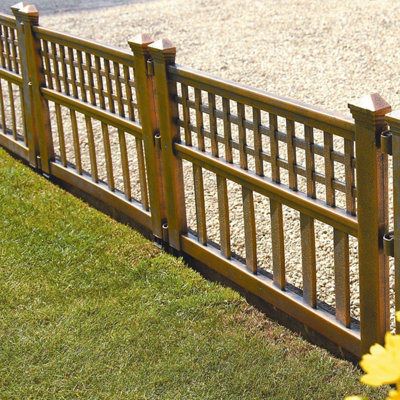 Pack of 4 Bronze Plastic Fence Panels Garden Lawn Edging - Constructed ...