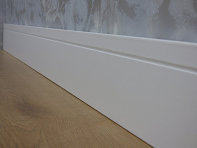 PACK OF 4 - WHITE SKIRTING BOARD VENEERED V GROOVE 145 X 16MM X 2800MM ...