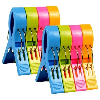 Pack Of 8 Large Beach Towel And Laundry Clips | DIY at B&Q