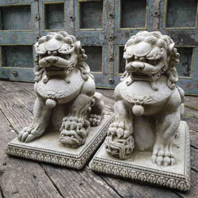 Pair of Foo Dog Stone Statues Oriental Lion Outdoor Garden Ornament ...