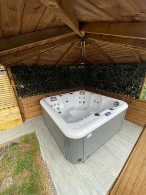 Palm Spas Spritz 6 Seat Single Lounger Hot Tub Spa American Balboa 13 ...