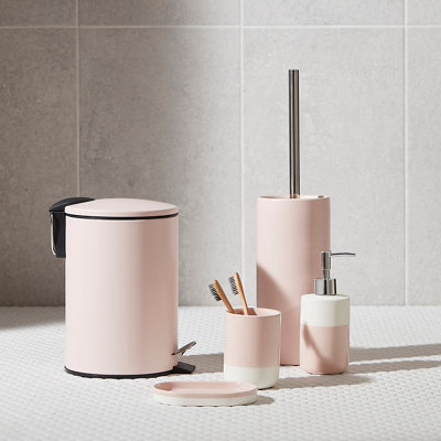 Blush pink bathroom accessories store