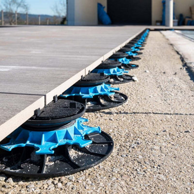 Patio Adjustable Outdoor Paving Pedestal - Tile Riser - 50-80mm - Pack ...